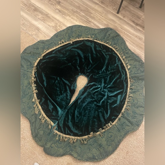 Holiday | Vintage Tree Skirt | Poshmark